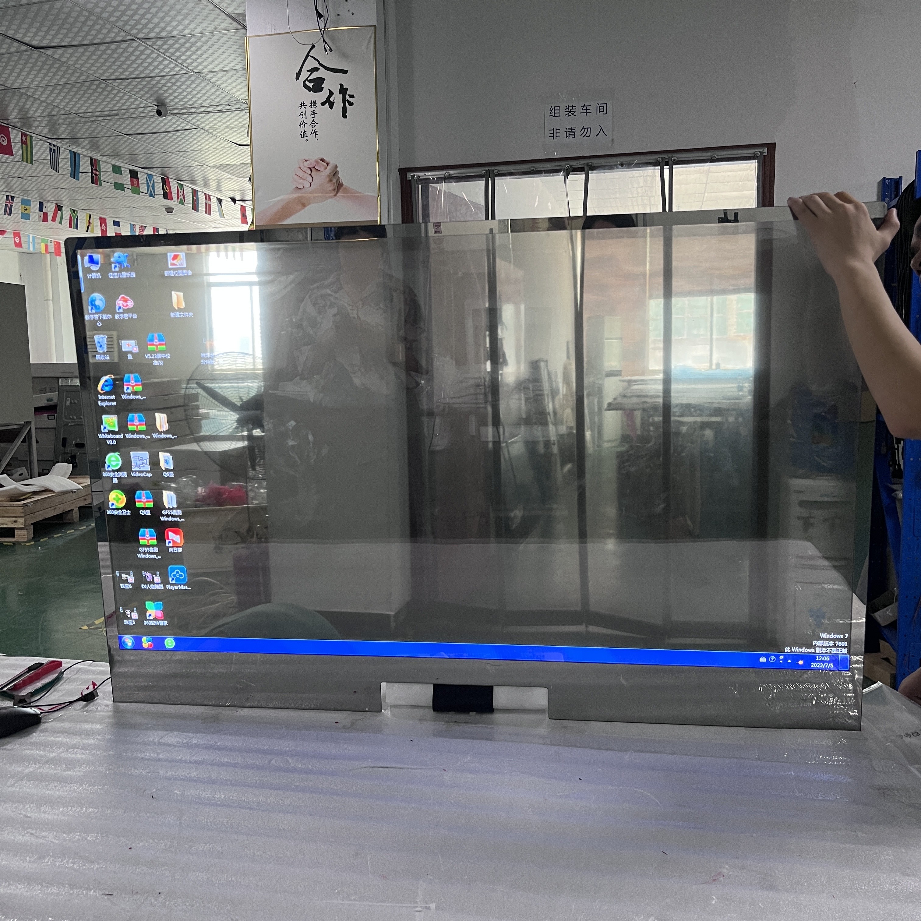 Premium Showroom 55 Inch Oled Touch Screen Transparent Desktop Vertical ...